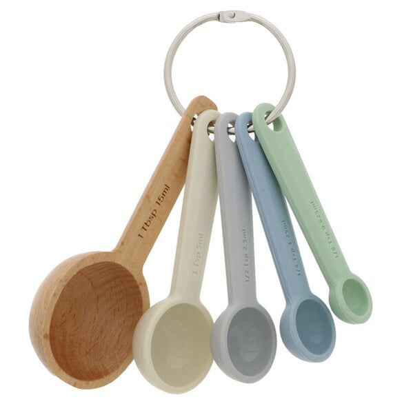 Find Amazing Kitchenware Gift Ideas and Cook Books At Spoilt Gifts ...